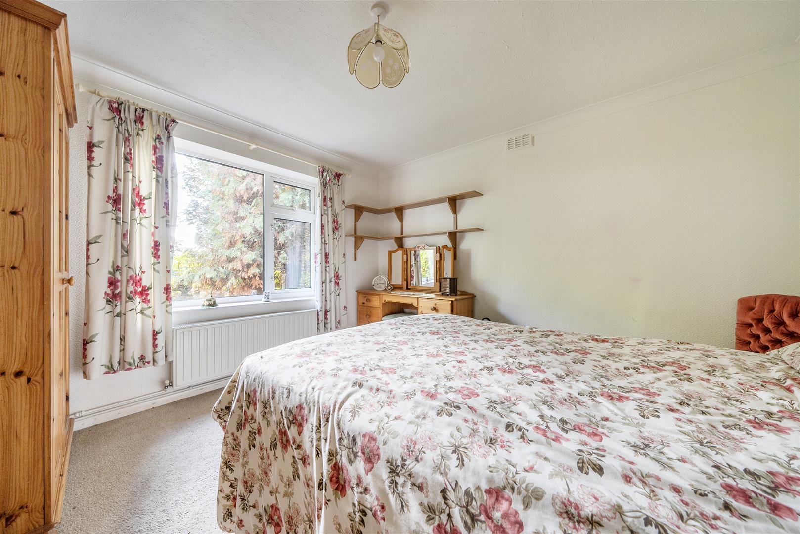 Four Oaks Bungalow, Rosehill Road, Market Drayton, TF9 2LF | Estate ...